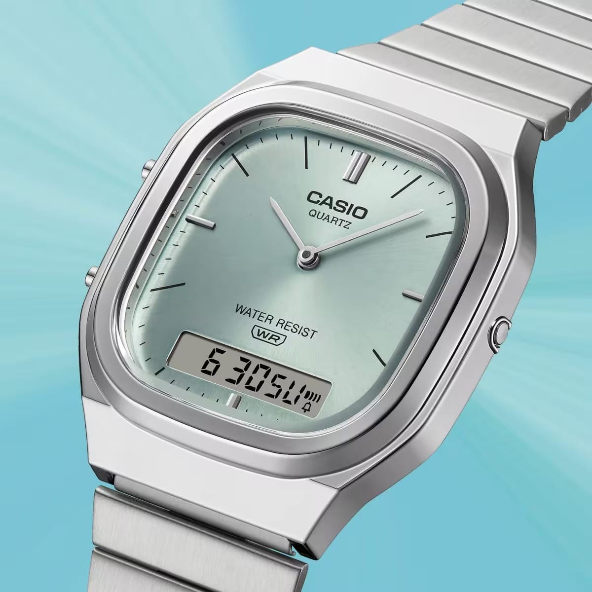 Casio Vintage AQ-240E-2A Green Dial Stainless Steel Unisex Watch